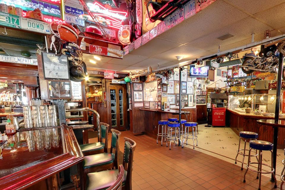 Brick Alley Pub & Restaurant – Virtual Restaurant Concierge