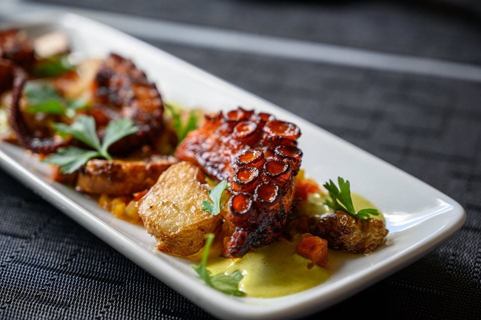 Mediterra Restaurant and Taverna - Virtual Restaurant Concierge