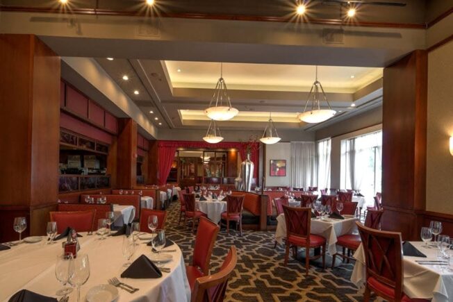 Ruth’s Chris Steak House - Virtual Restaurant Concierge