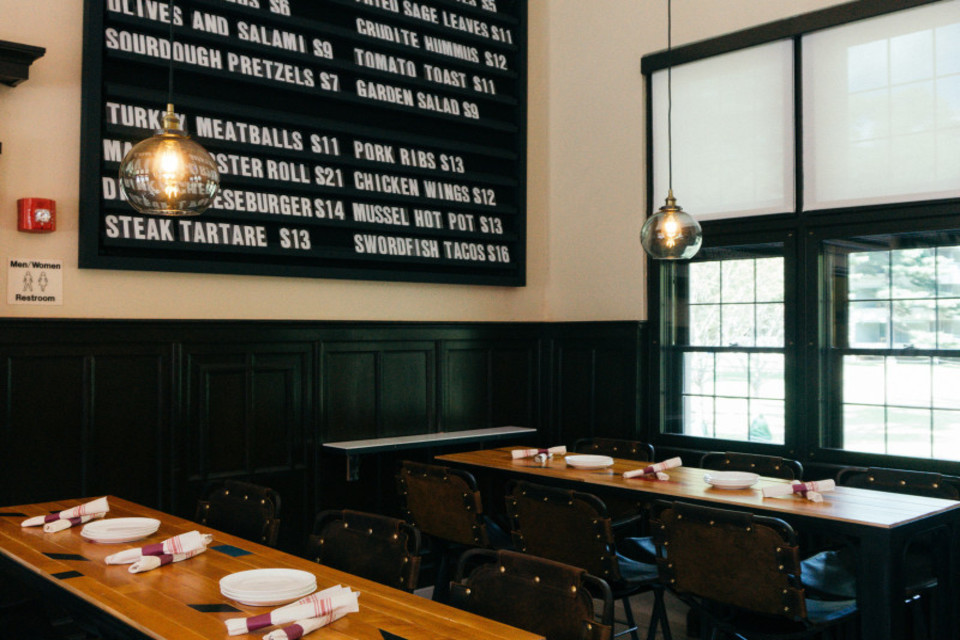 The Dinky Bar & Kitchen - Virtual Restaurant Concierge