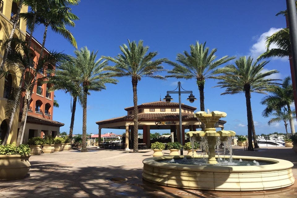 CJ’s on the Bay - Virtual Restaurant Concierge