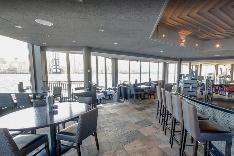 Chart House - Virtual Restaurant Concierge