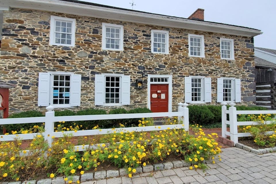 Dobbin House Restaurant and Tavern - Virtual Restaurant Concierge