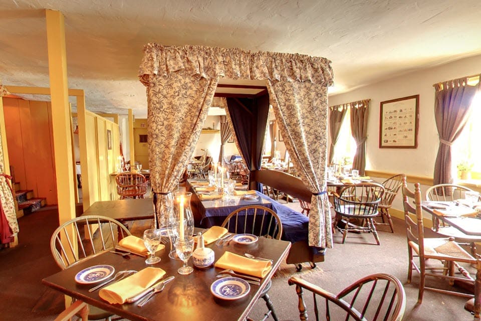 Dobbin House Restaurant and Tavern – Virtual Restaurant Concierge