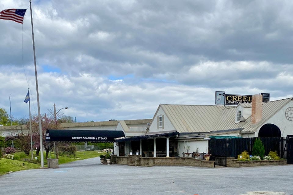 Creed’s Seafood & Steaks - Virtual Restaurant Concierge