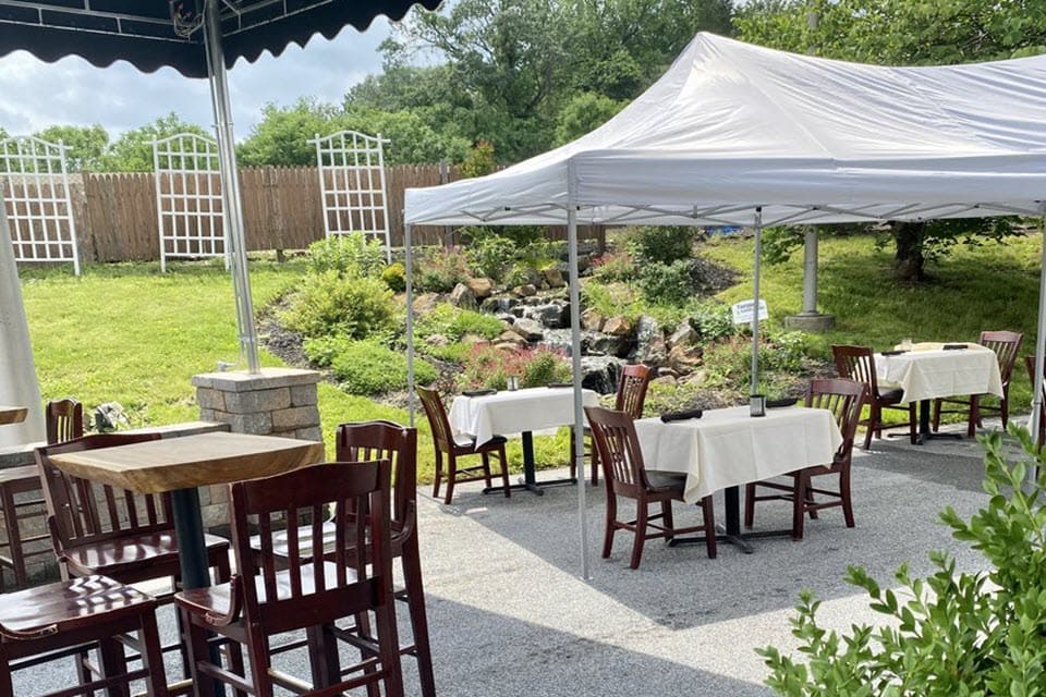 Creed’s Seafood & Steaks - Virtual Restaurant Concierge