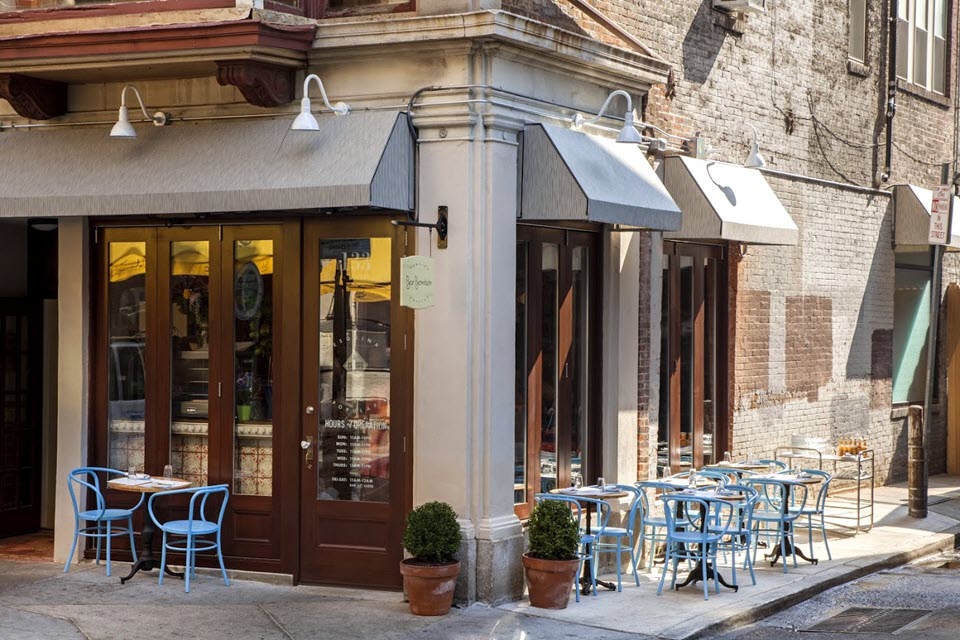 Bar Bombón - Virtual Restaurant Concierge