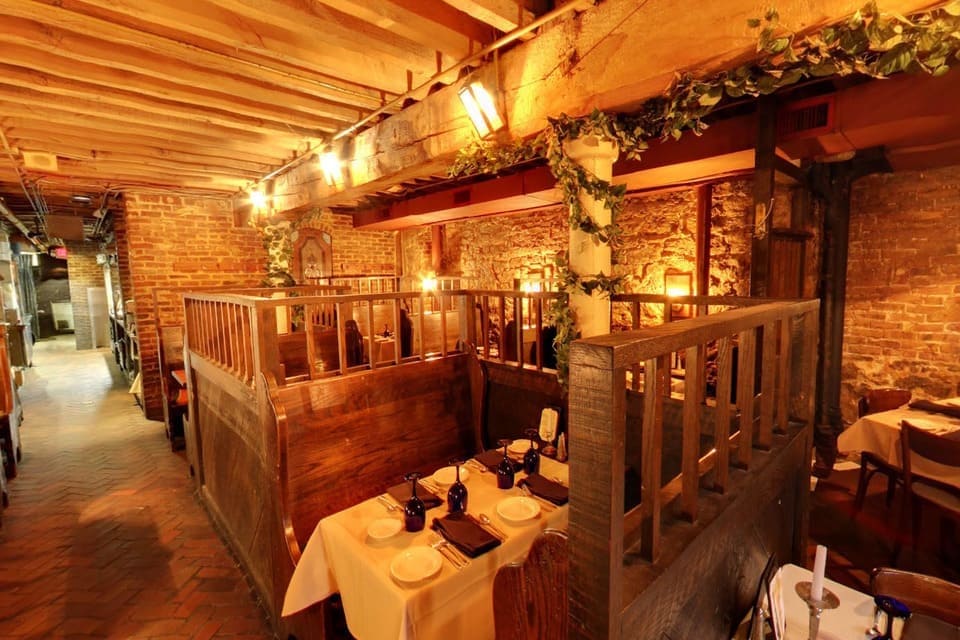 Bistro Romano - Virtual Restaurant Concierge