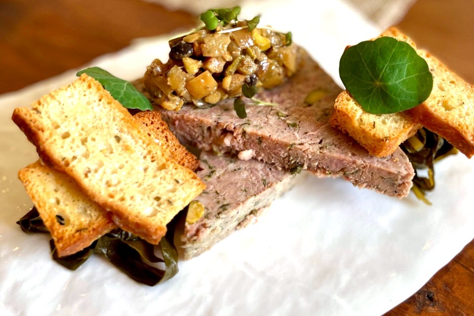 Brick Farm Tavern - Virtual Restaurant Concierge