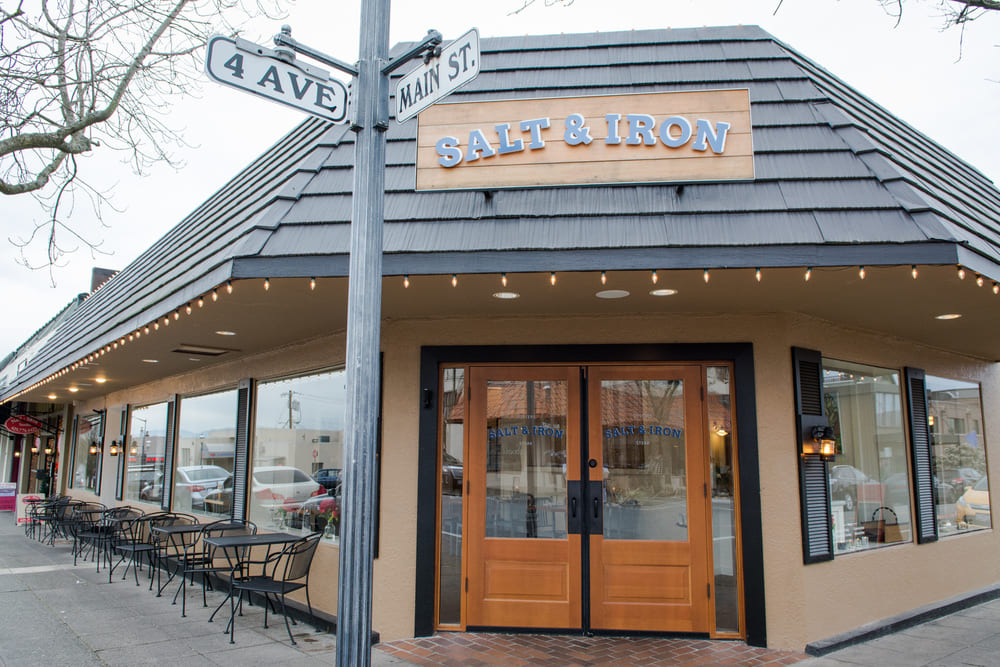 Salt & Iron - Virtual Restaurant Concierge