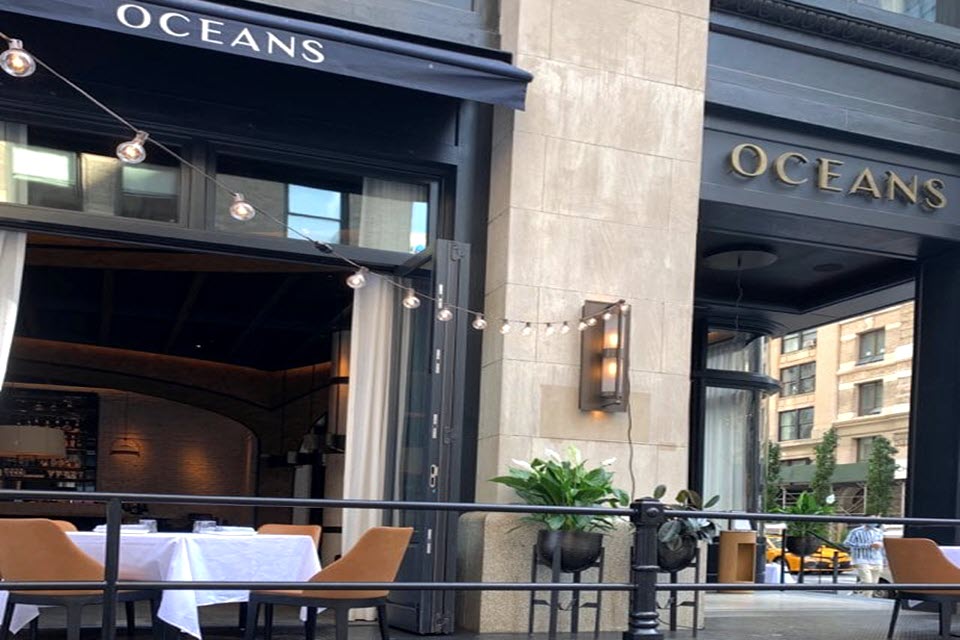 Ocean Restaurant Logo